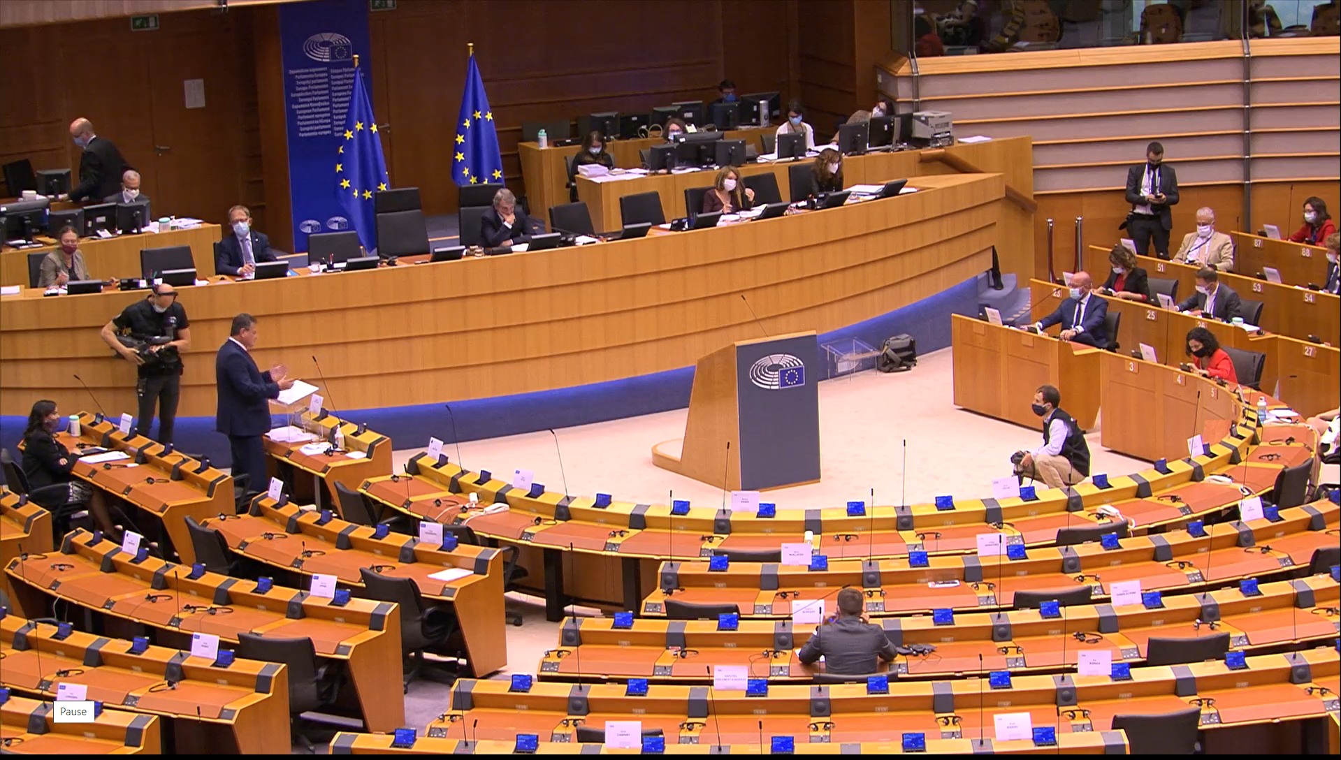 european-parliament-in-defence-of-rights-of-people-with-intellectual
